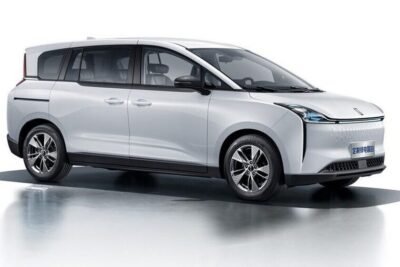 SEV E-NAT lanza MPV eléctrico en México con 400 km de autonomía y precios competitivos